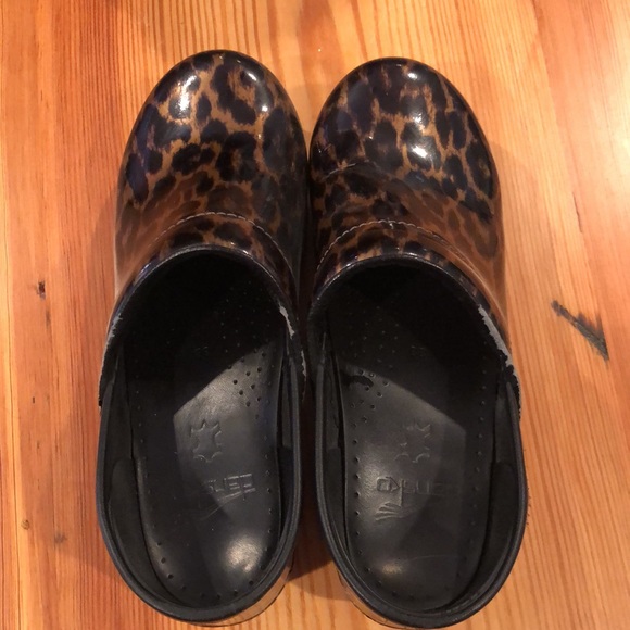 Dansko | Shoes | Womens Leopard Dansko Clogs Size 38 | Poshmark